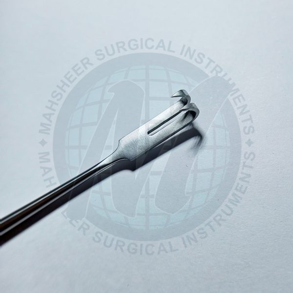 Double Hook Retractor | Flat handle and dual sharp prongs